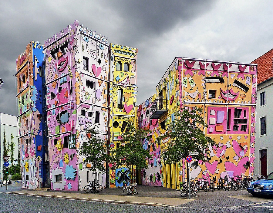 Happy Rizzi House in Braunschweig Germany (17 Photos) - FunCage