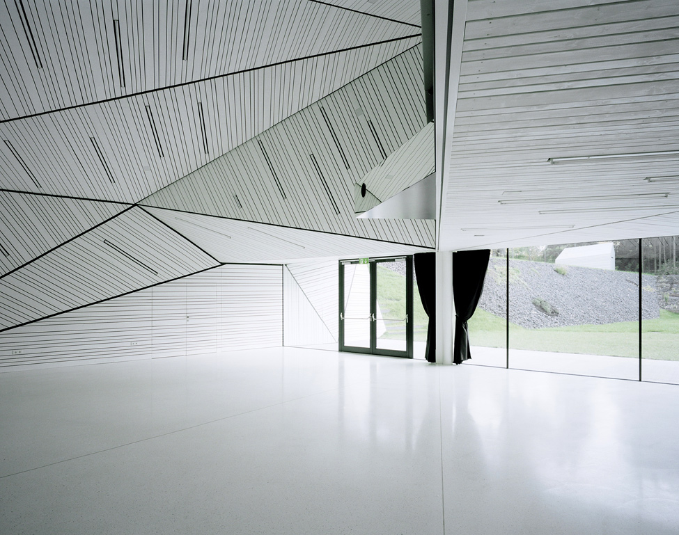 Futuristic Church Architecture in Linz, Austria (20 Photos) - FunCage