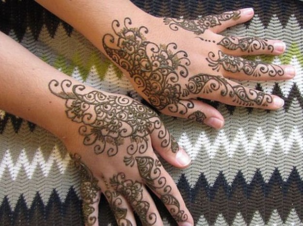 Beautiful Henna Tattoos (40 Photos) - FunCage