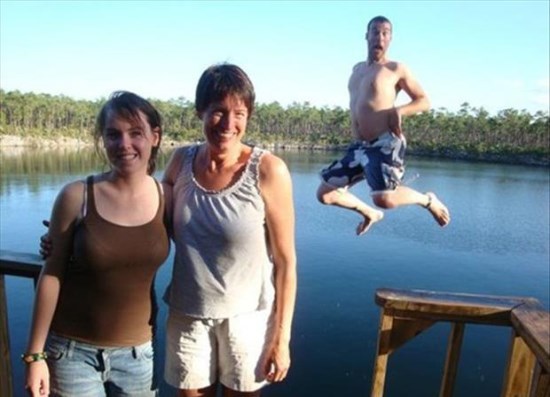 24 Funniest Photobombs Of The Week - FunCage