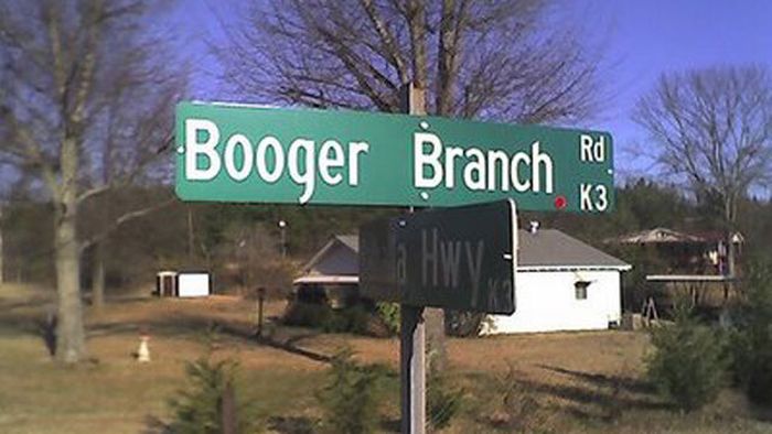 20 Crazy Street Names - FunCage